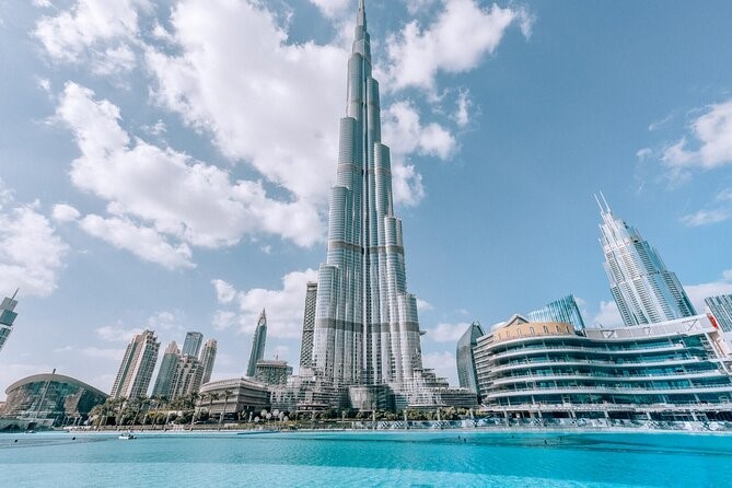 The Ultimate Burj Khalifa Experience - Travelo Express
